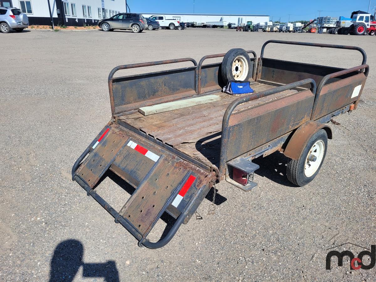 2002 Snowbear Company S/A Utility Trailer