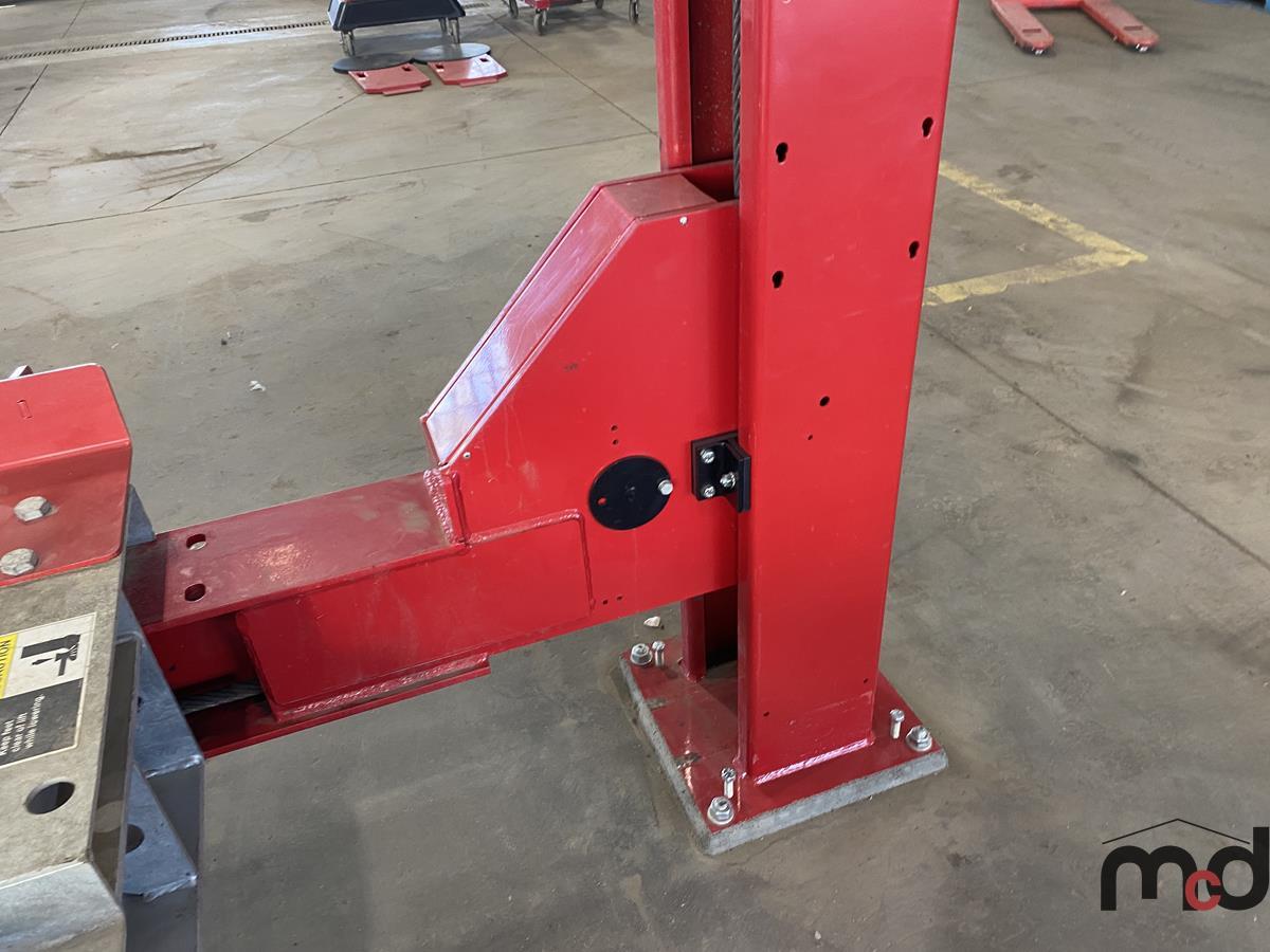 Hunter HD4P-35K Four Post Drive Truck Lift (60-Phase)