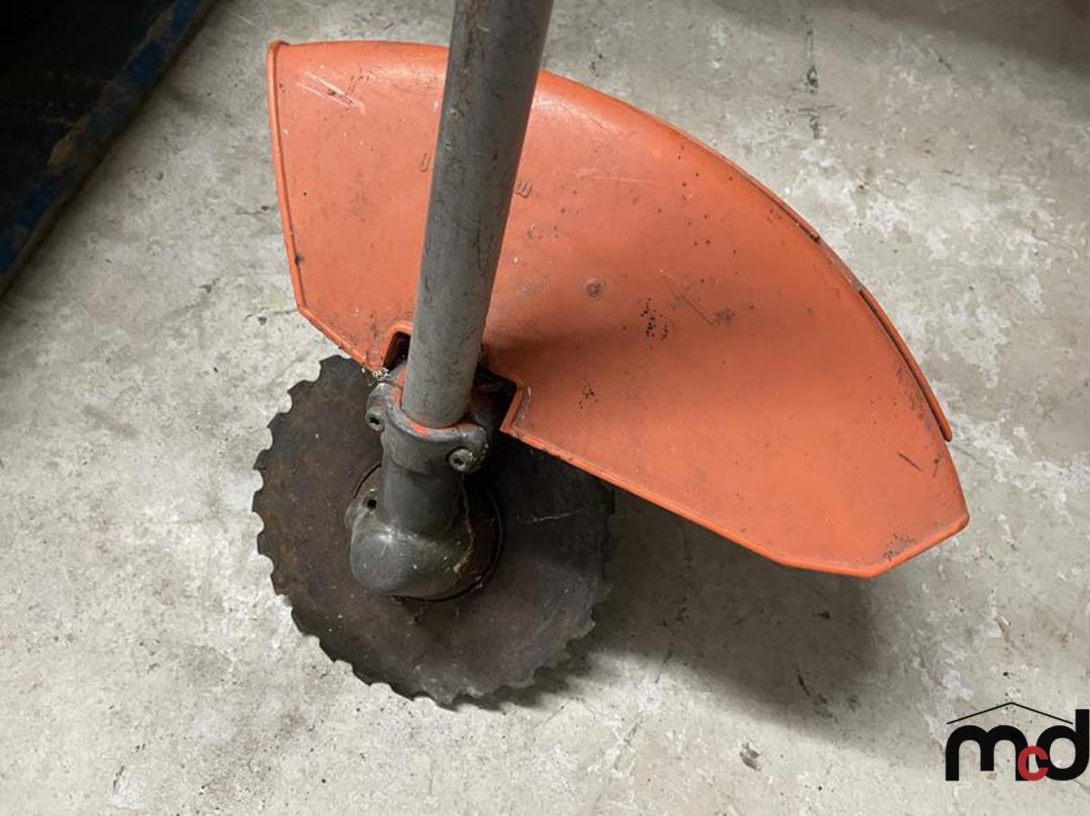 Stihl FS 160 Weed Wacker w/ Blade