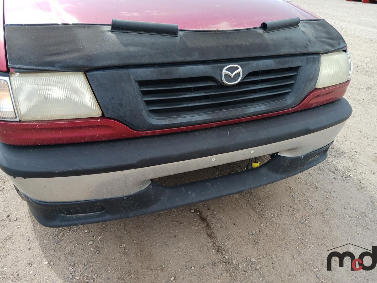 1998 Mazda B3000 Truck