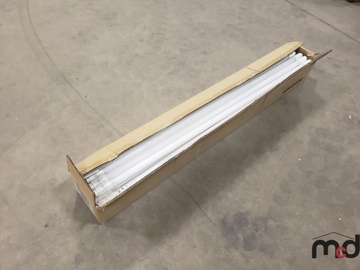 Box of LED 14BDT/G4/840 Light Fixtures