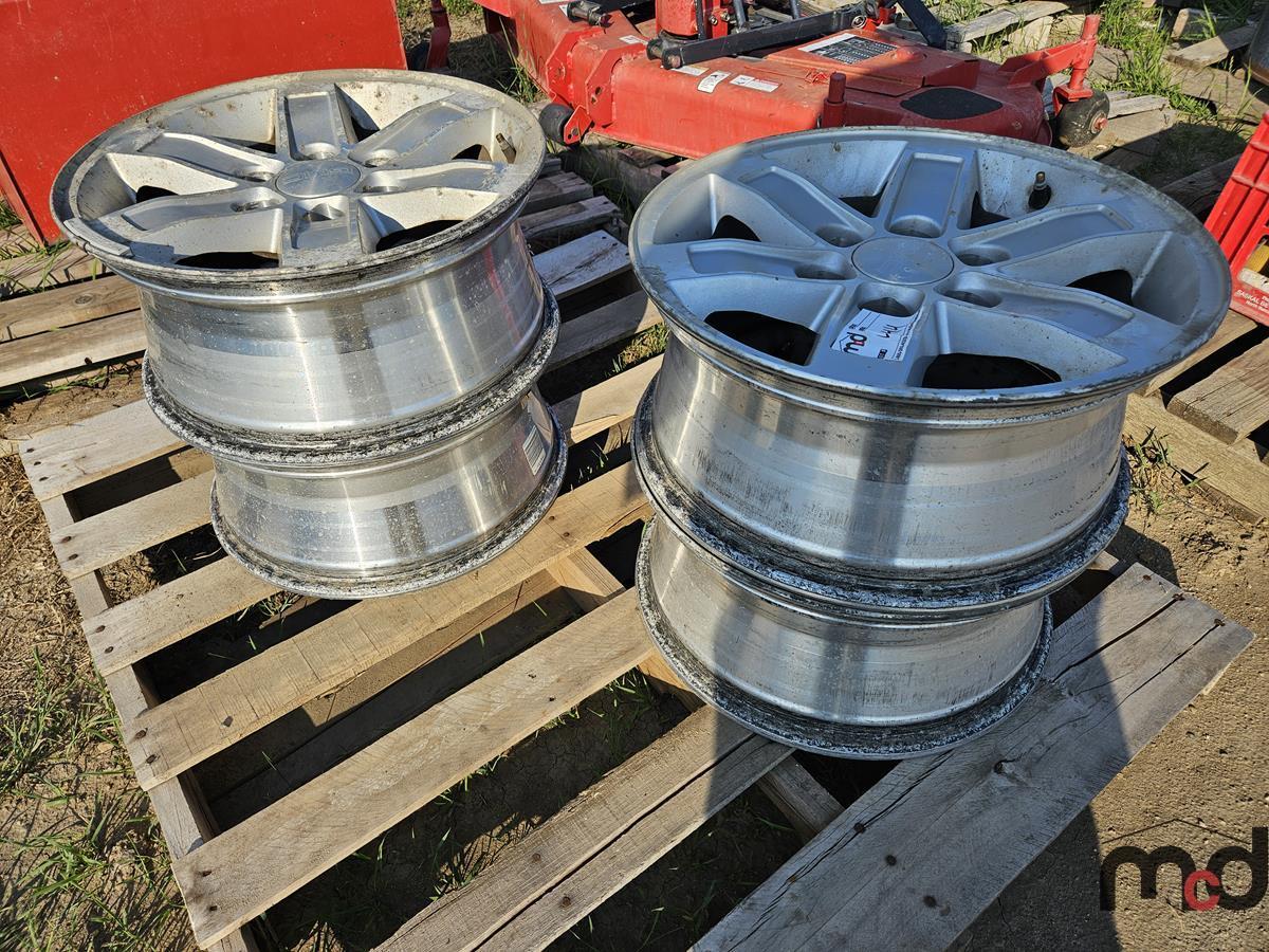 (4) GMC 6-Bolt Rims