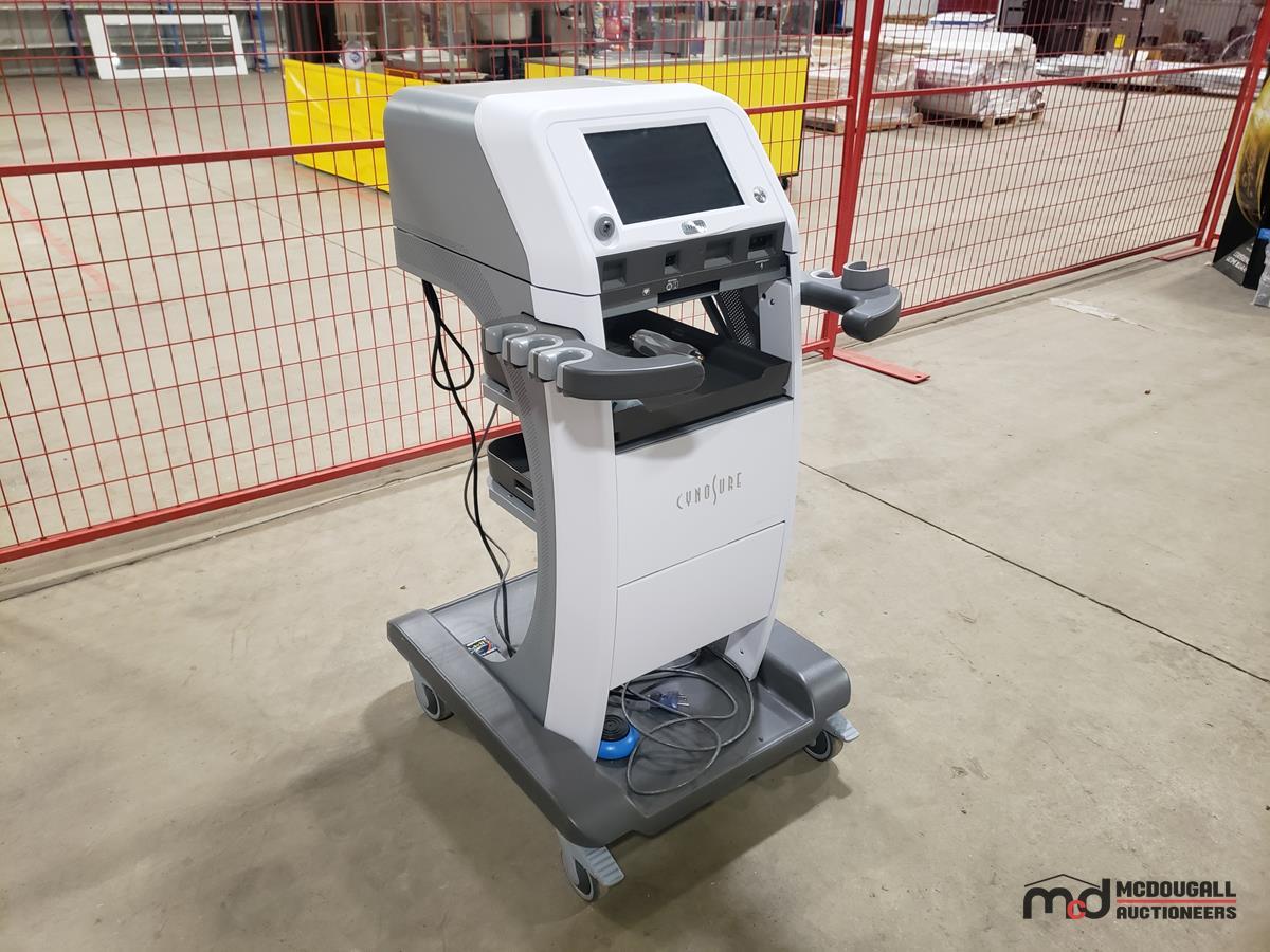 Cynosure 100-7027-010 Aesthetic Laser Machine