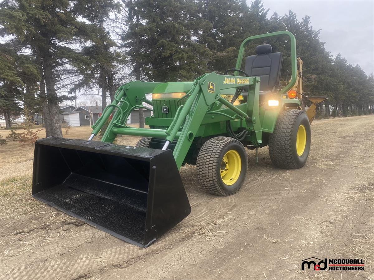 1986 John Deere 855 Compact Utility Tractor
