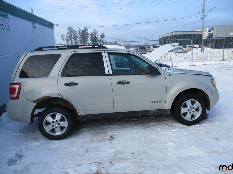 IMPOUND UNIT: 2008 Ford Escape XLT SUV (Non-Runner)