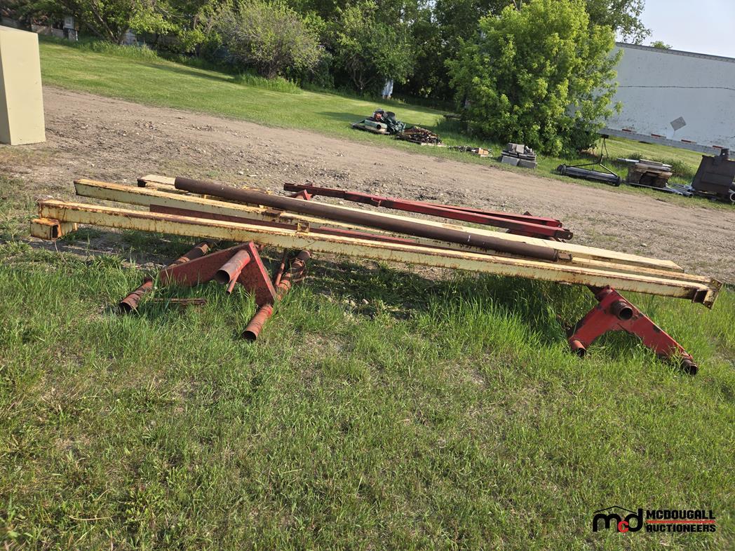 Assorted Steel Beams & Stand