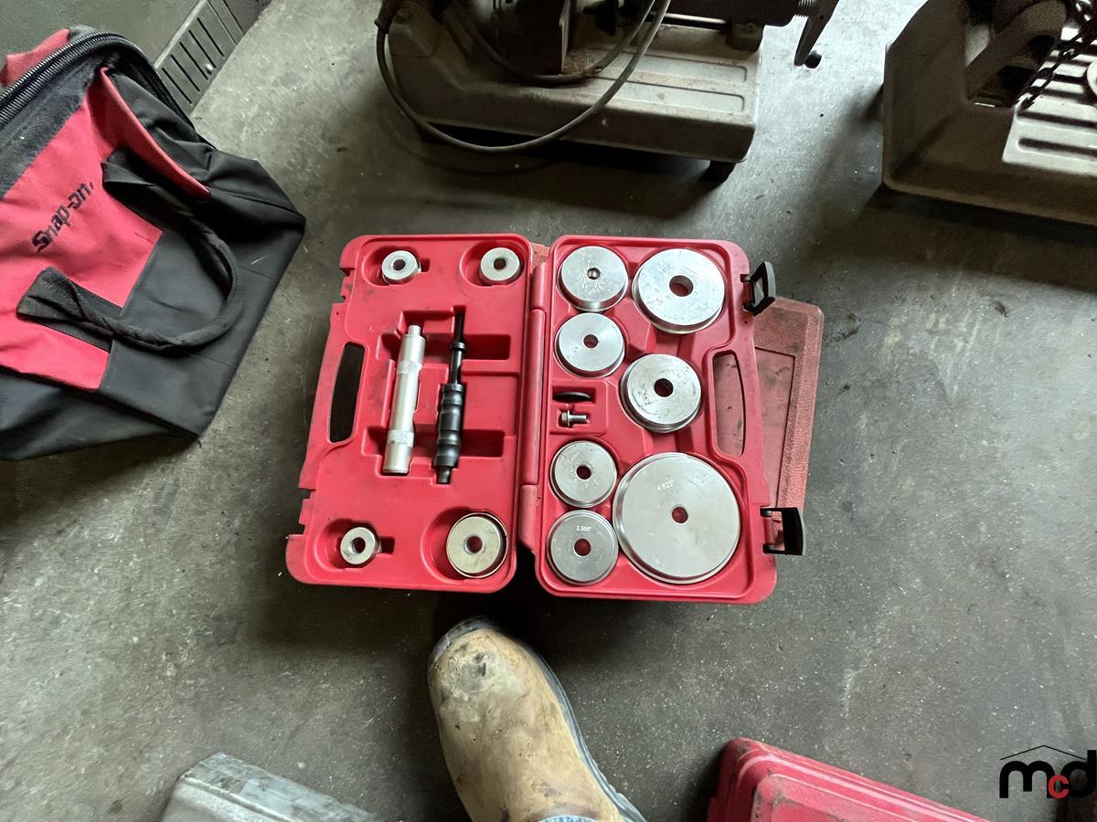 Brake Service Set, Bearing Drive Set and Snap-On Bag