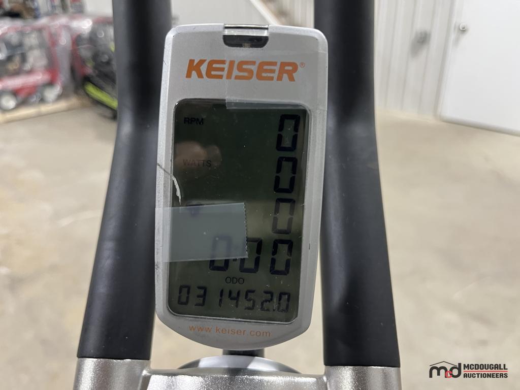 Keiser M5 Elliptical Machine