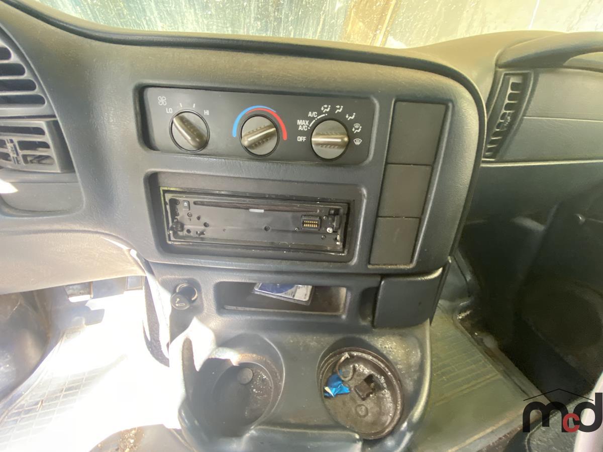 1999 Chevrolet Astro Van (Non-Runner)