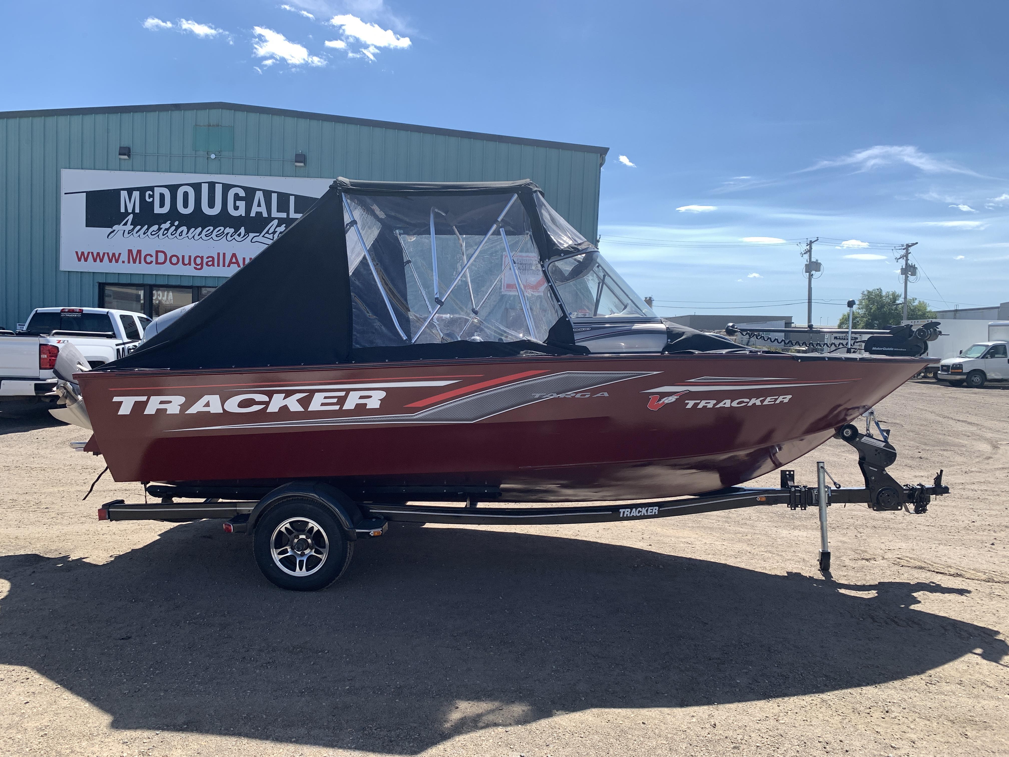 2011 Tracker Targa V18 Fishing Boat w/ Honda 130hp Engine