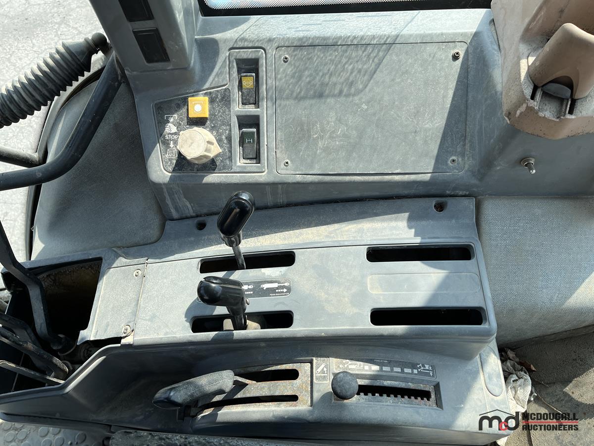 1993 Ford 6640 Tractor w/ Front End Loader